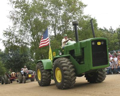 Flywheelers celebrates 40 years of hosting old engine and tractor shows ...