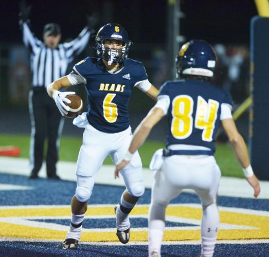 St. Joseph dominates Lakeshore with running game, takeaways | Sports ...