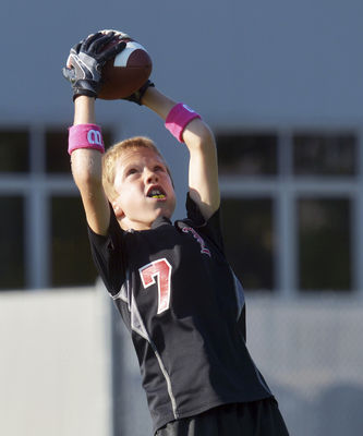 A different choice for youth football players | Local | heraldpalladium.com