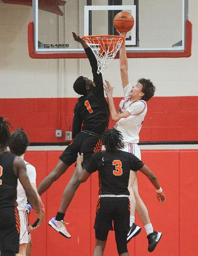 Benton Harbor rallies past Lakeshore to improve to 20-0 | Sports ...