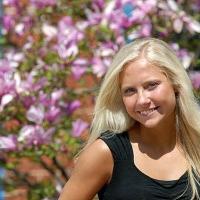 Multi-tasking, multi-faceted Queen Kyra | Localnews | heraldpalladium.com