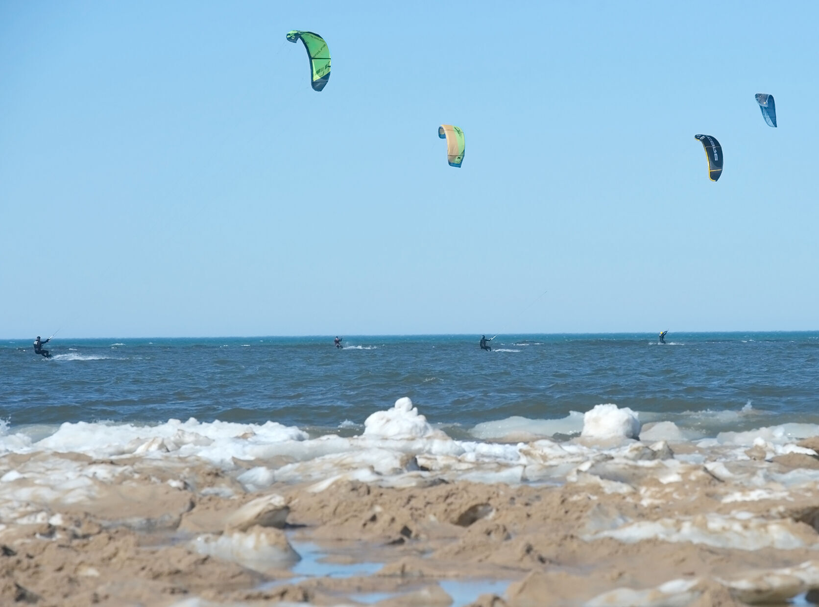 260315-SH-kiteboarding-fea-standalone-photo | News | heraldpalladium.com