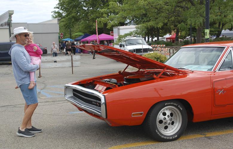 South Haven car show attracts a crowd | Highway | heraldpalladium.com