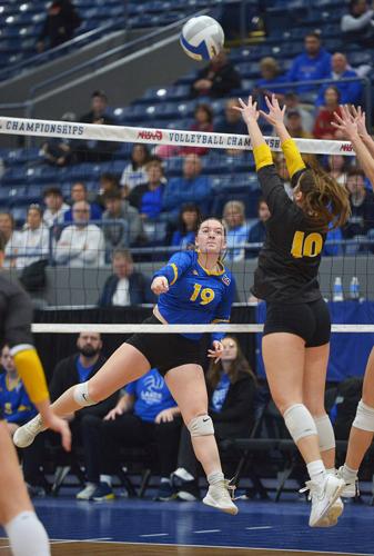 Our Lady of the Lake defeated by Clarkston Everest in Div. 4 state ...