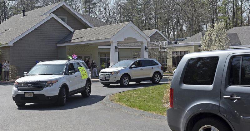 Caravan of support for health care workers | Local News | hgazette.com