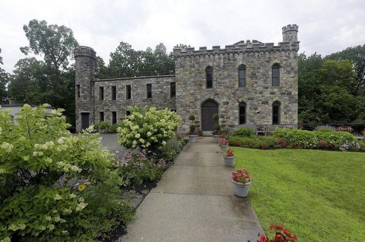 Mold and leaks force closure of Winnekenni Castle | News | hgazette.com