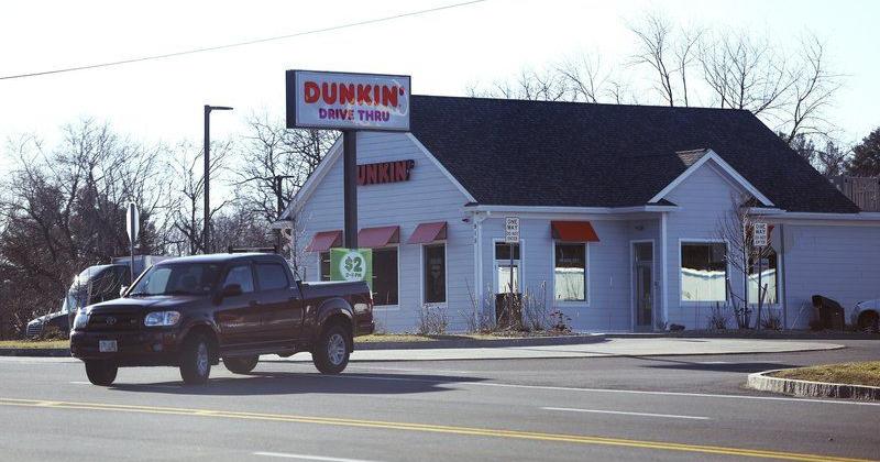 State to install 'no left turn' sign at Dunkin' on Route 125 in ...