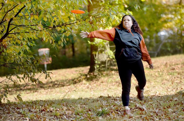 Women disc golfers compete in Saturday tourney in Haverhill | Local ...