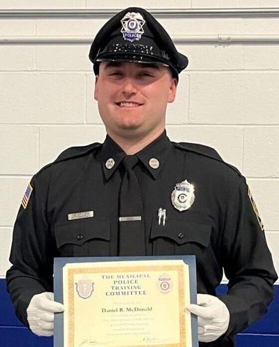 Groveland police officer graduates from police academy | Local News ...