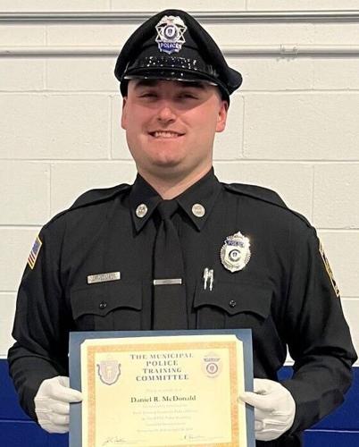 Groveland police officer graduates from police academy | Local News ...