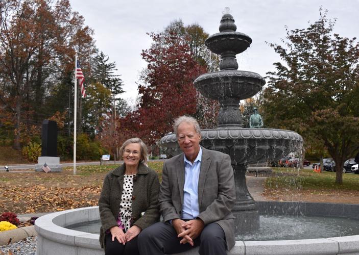 Gale Park fountain flows again in Haverhill | Local News | hgazette.com