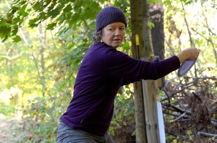 Women disc golfers compete in Saturday tourney in Haverhill | Local ...
