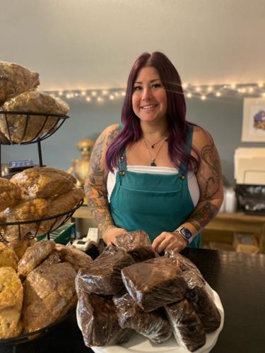 Sweet salvation: For Haverhill artist, 'creating cakes is very ...