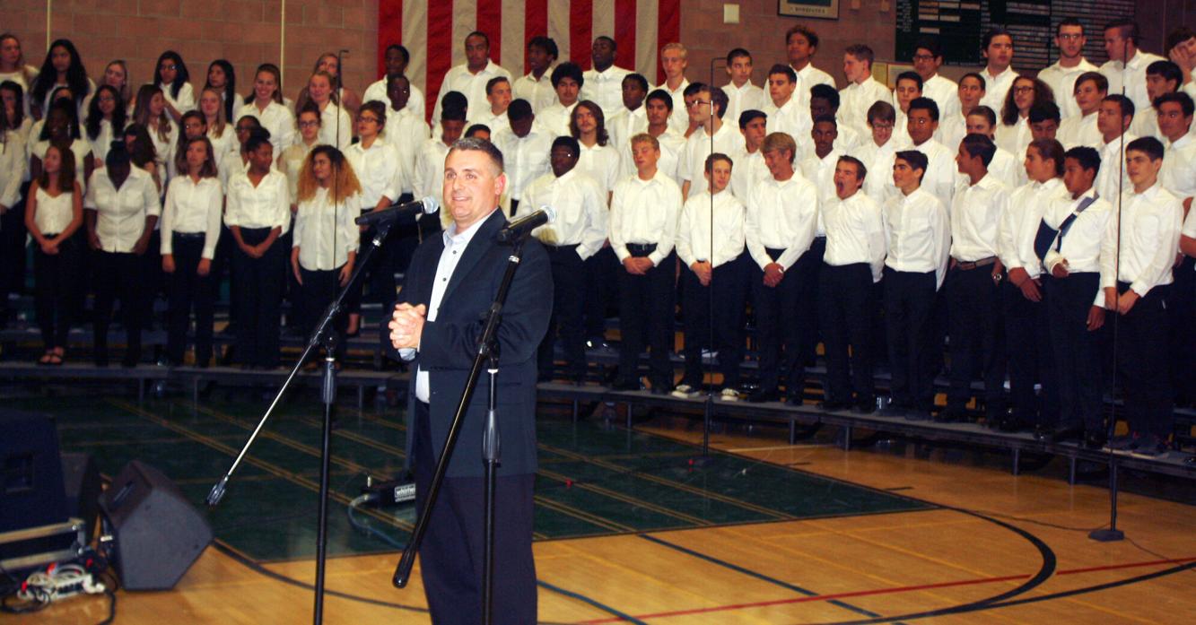 Michael Mayes to direct his final concert at 29 Palms High School ...