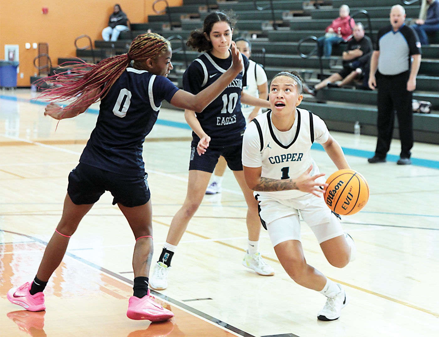 9-0: CMC women are on a roll | Desert Trail | hidesertstar.com