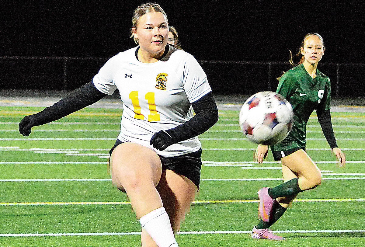 Lady Trojans shut out ’Cats in rivalry match | Sports | hidesertstar.com