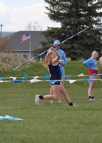 Bear Lake track and field team shines at districts, sending 12 athletes ...