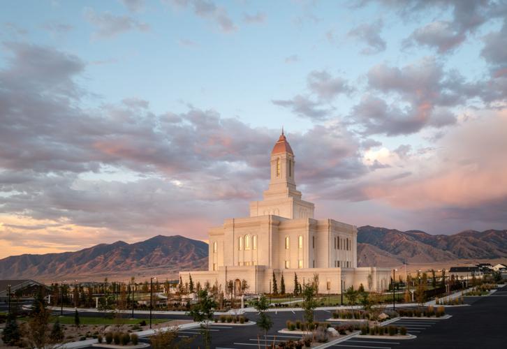 Deseret Peak Utah Temple in Tooele, Utah, opens for tours | Faith ...