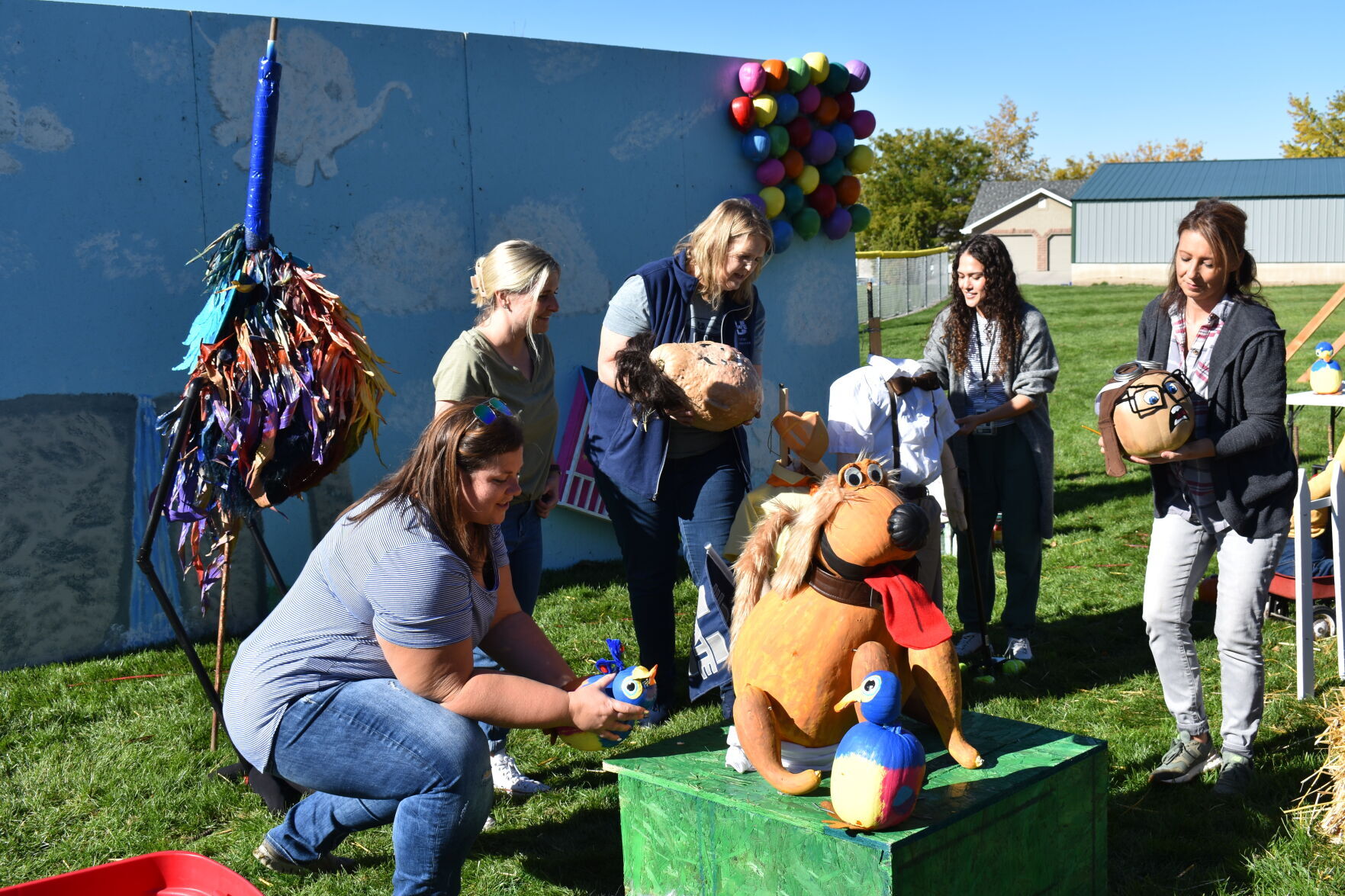 'There's no place like the Pumpkin Walk:' North Logan Pumpkin Walk ...