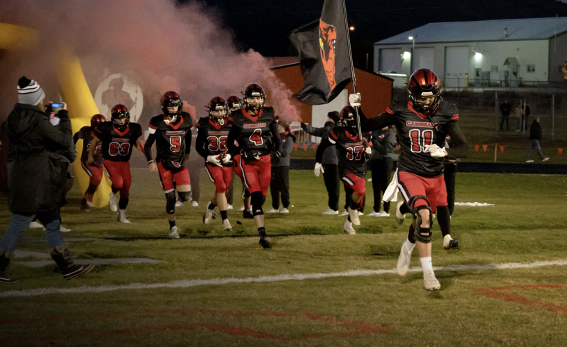 Cardinals football team puts forth Herculean effort but falls short in ...