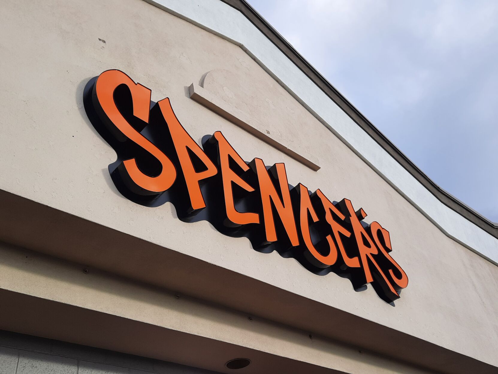 Spencer's on track to open Nov. 9, grand opening planned for December ...