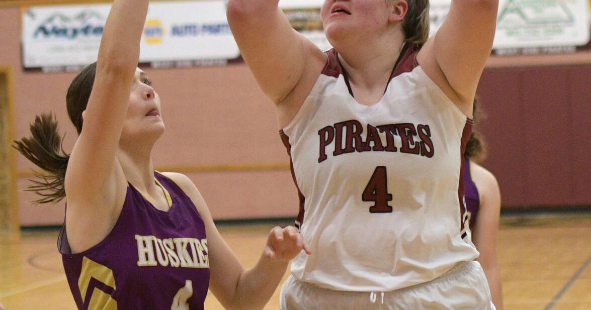 Lady Pirates crush Logan | Preston Citizen | hjnews.com