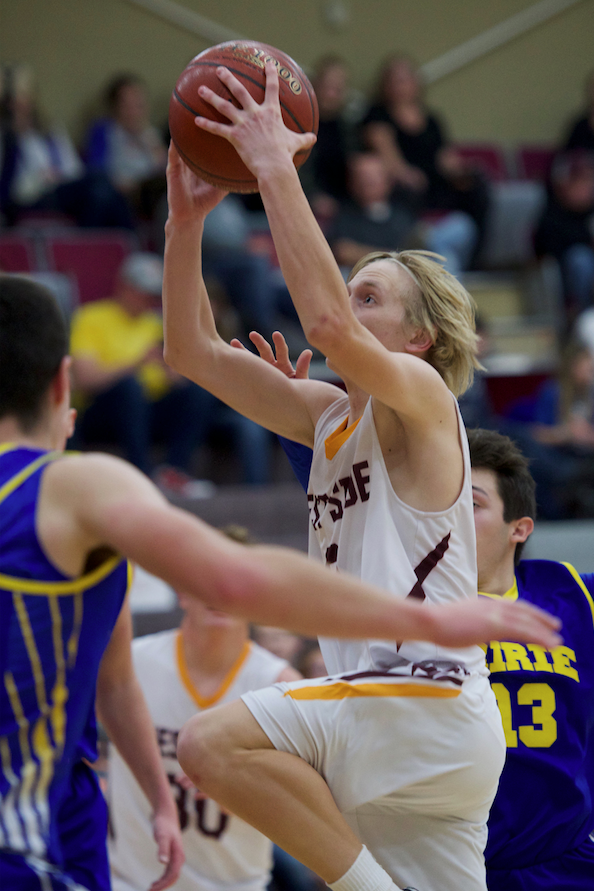 Pirates fall to Ririe Bulldogs | Sports | hjnews.com