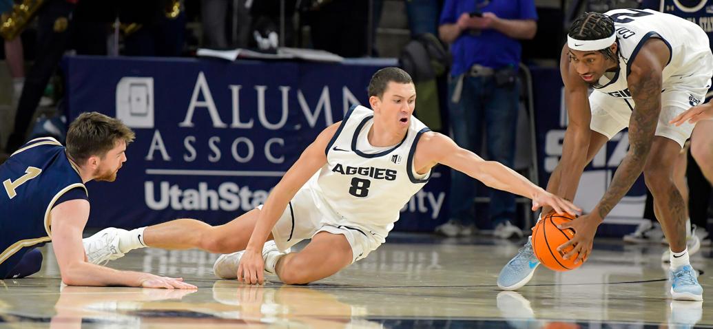 USU men’s basketball: Aggies survive scare, edge Bobcats in OT | USU ...