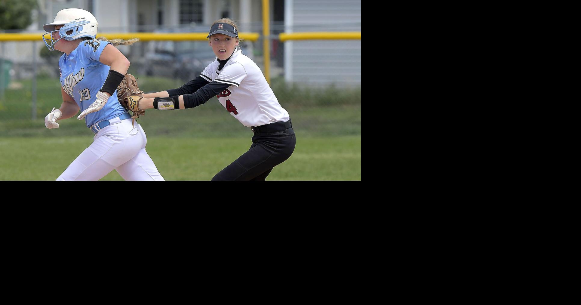 Prep softball: Bobcats force third game on rough day for Region 11 ...