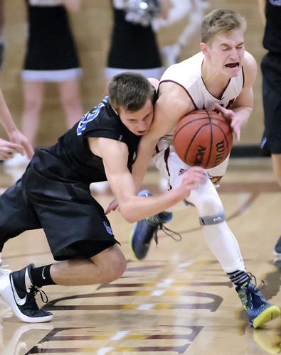 Photo Gallery: Logan-Carbon Basketball | Multimedia | hjnews.com