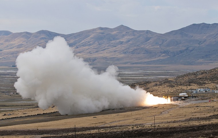 Photo Gallery: ATK GEM-60 Motor Test | Multimedia | hjnews.com