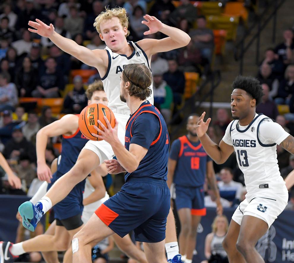 USU men’s basketball: Aggies off to best start ever, face tough stretch ...