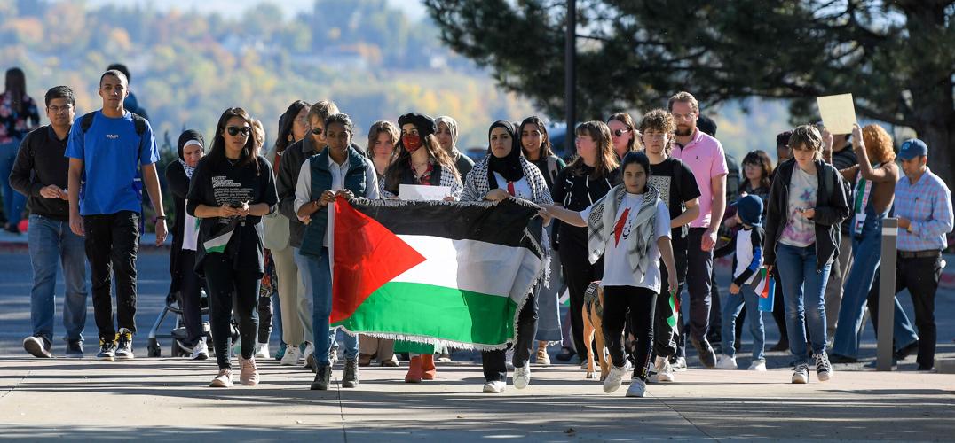 Photo Gallery: Stand with Palestine Walk | Multimedia | hjnews.com