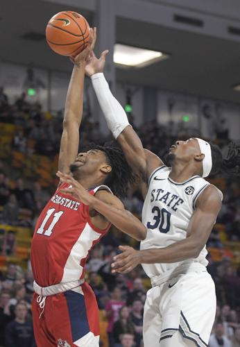 Photo Gallery: Fresno State-Utah State Basketball | Multimedia | hjnews.com