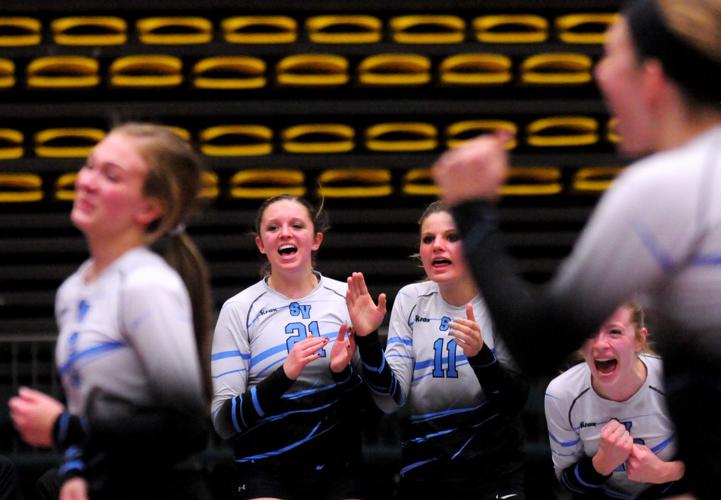 Photo Gallery: Timpview-Sky View Volleyball | Multimedia | hjnews.com