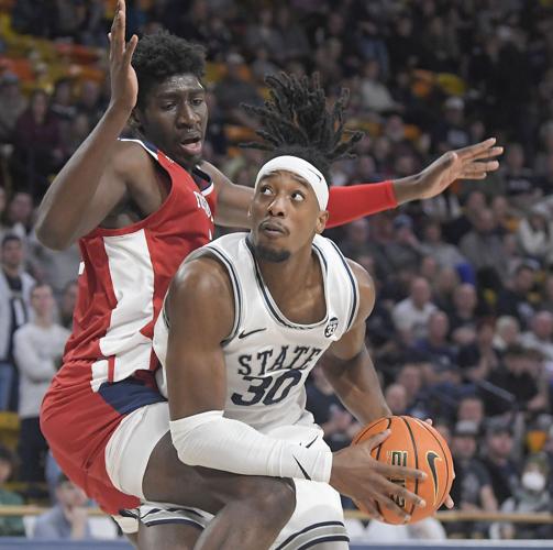 Photo Gallery: Fresno State-Utah State Basketball | Multimedia | hjnews.com