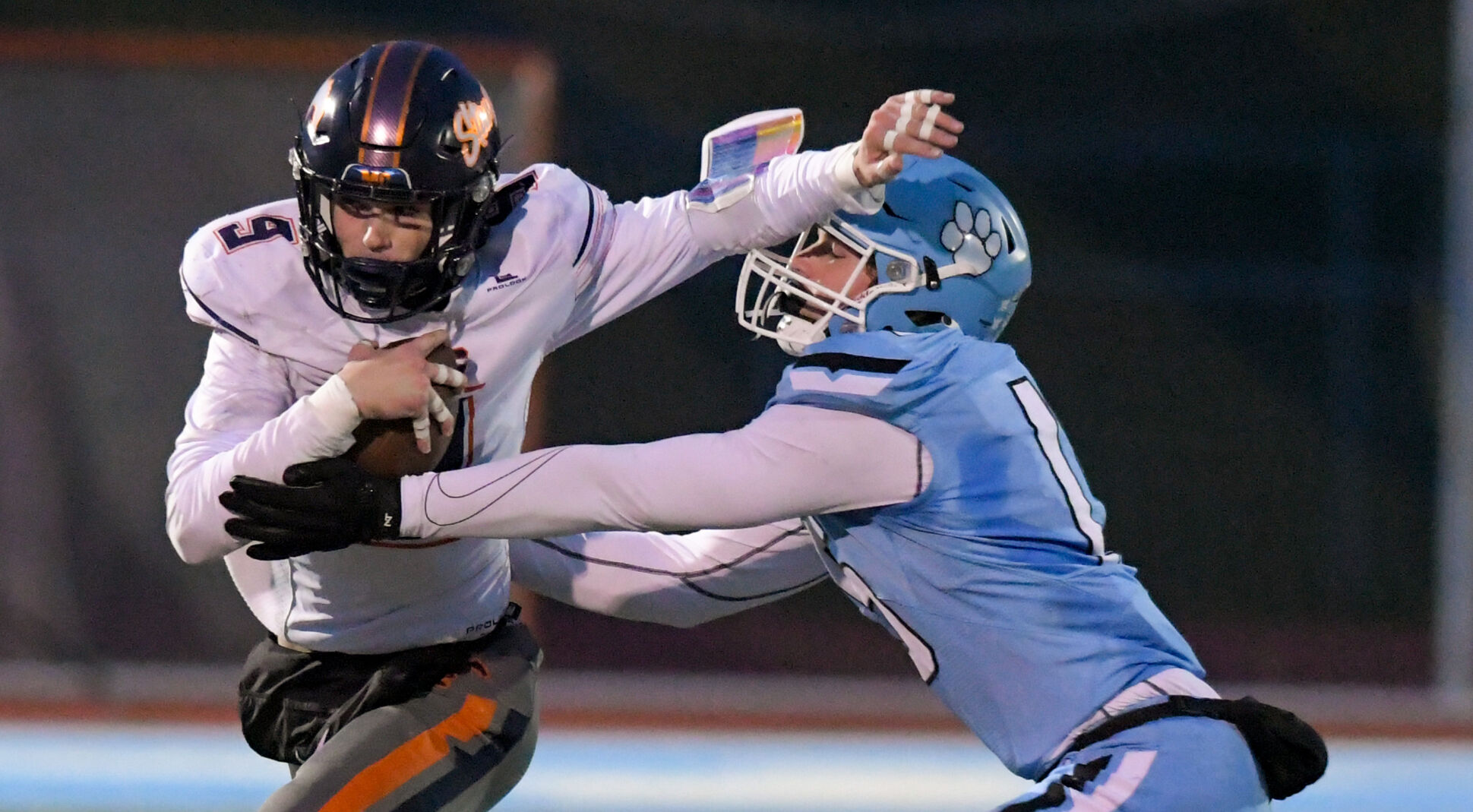 Photo Gallery: Mountain Crest-Sky View Football | Multimedia | hjnews.com