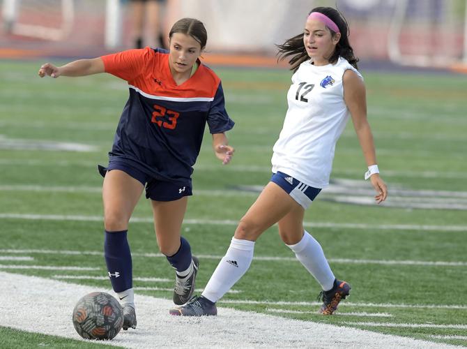 Photo Gallery: RSL Academy-Mountain Crest Soccer | Multimedia | hjnews.com