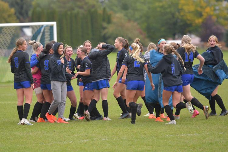 Prep girls soccer: Make it 3 straight wins by shutout for Preston ...