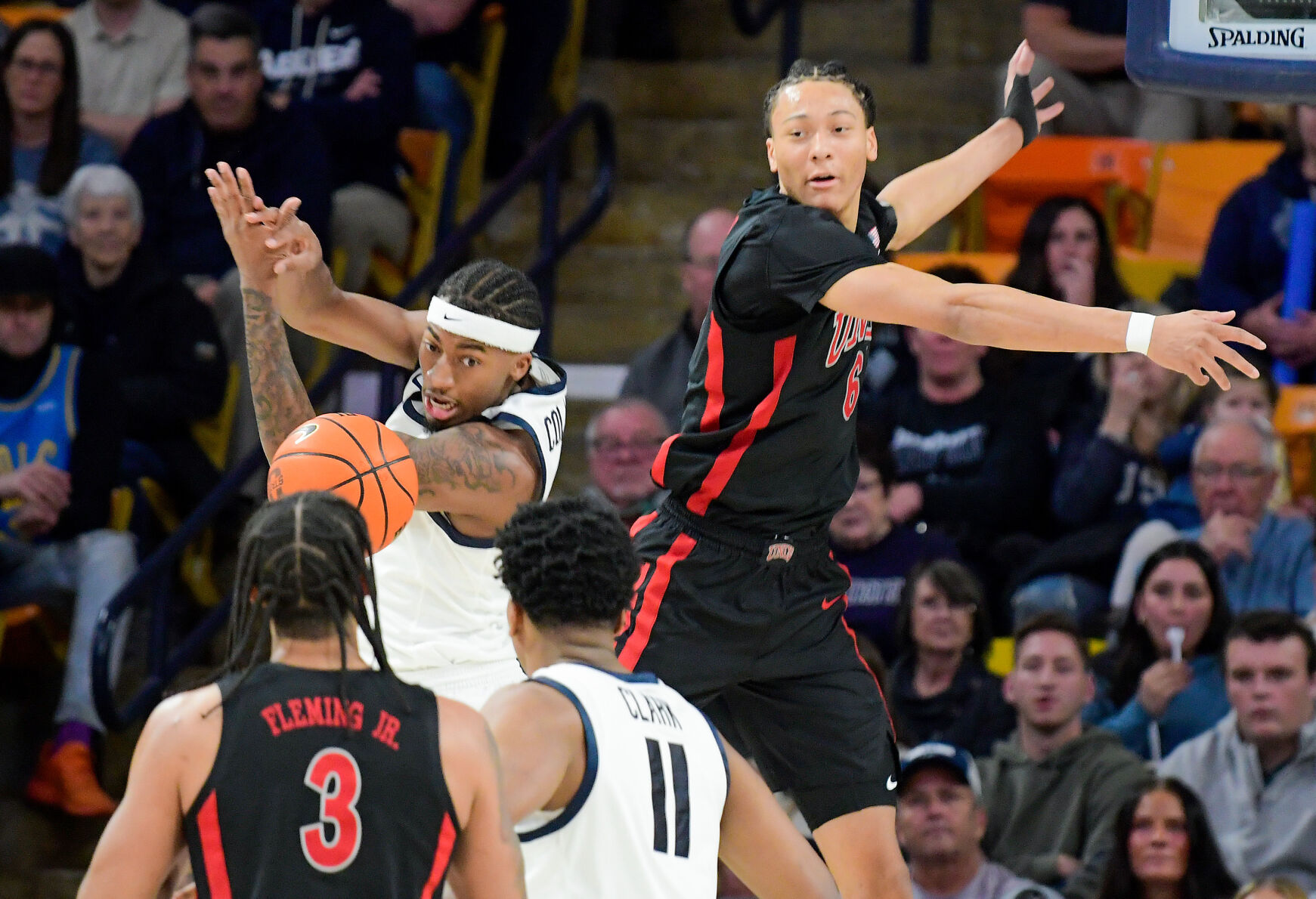 Photo Gallery: UNLV-Utah State Basketball | Multimedia | hjnews.com