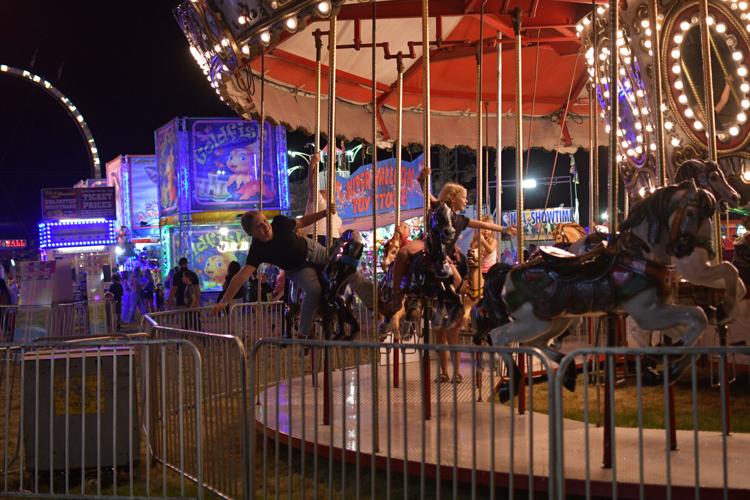That Famous Preston Night Rodeo carnival and parade | Preston Citizen ...