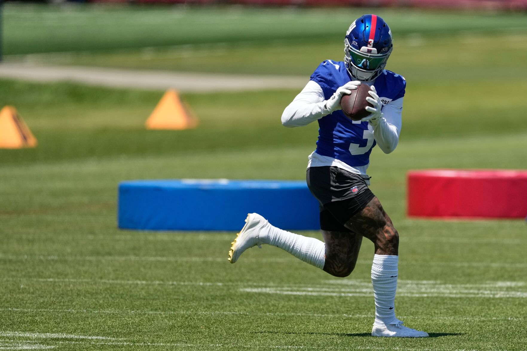 Giants Football | National Sports | hjnews.com