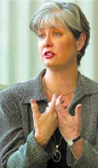 From the wildernes: Visiting author Kim Barnes shares her stories at ...