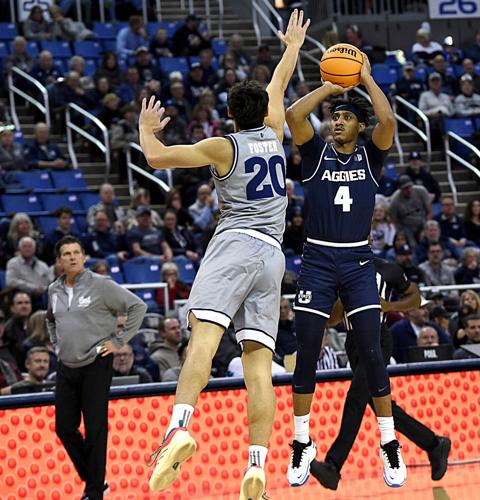 USU men’s basketball: Aggies pick up another big road, Martinez ...