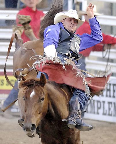 Rodeo begins with a bang | Allaccess | hjnews.com