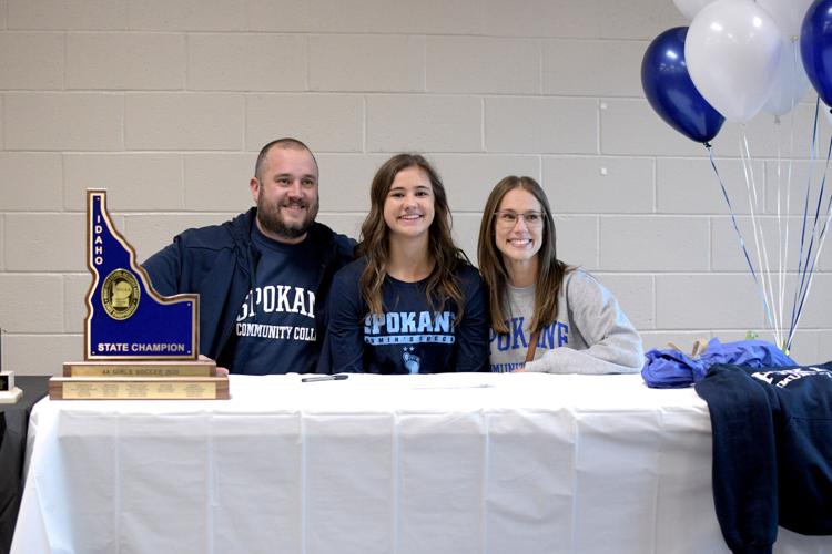 Andie Bell signs to play for SCC | Preston Citizen | hjnews.com