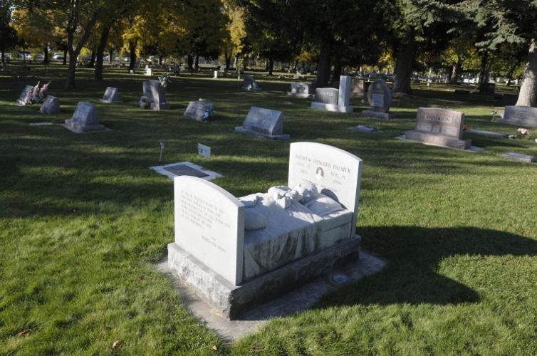 The history behind some of Logan’s ‘famous’ headstones | Arts ...