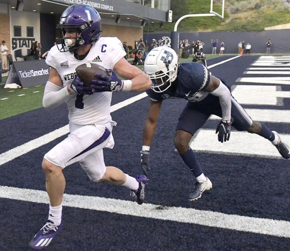 Photo Gallery: Weber State-Utah State Football | Multimedia | hjnews.com