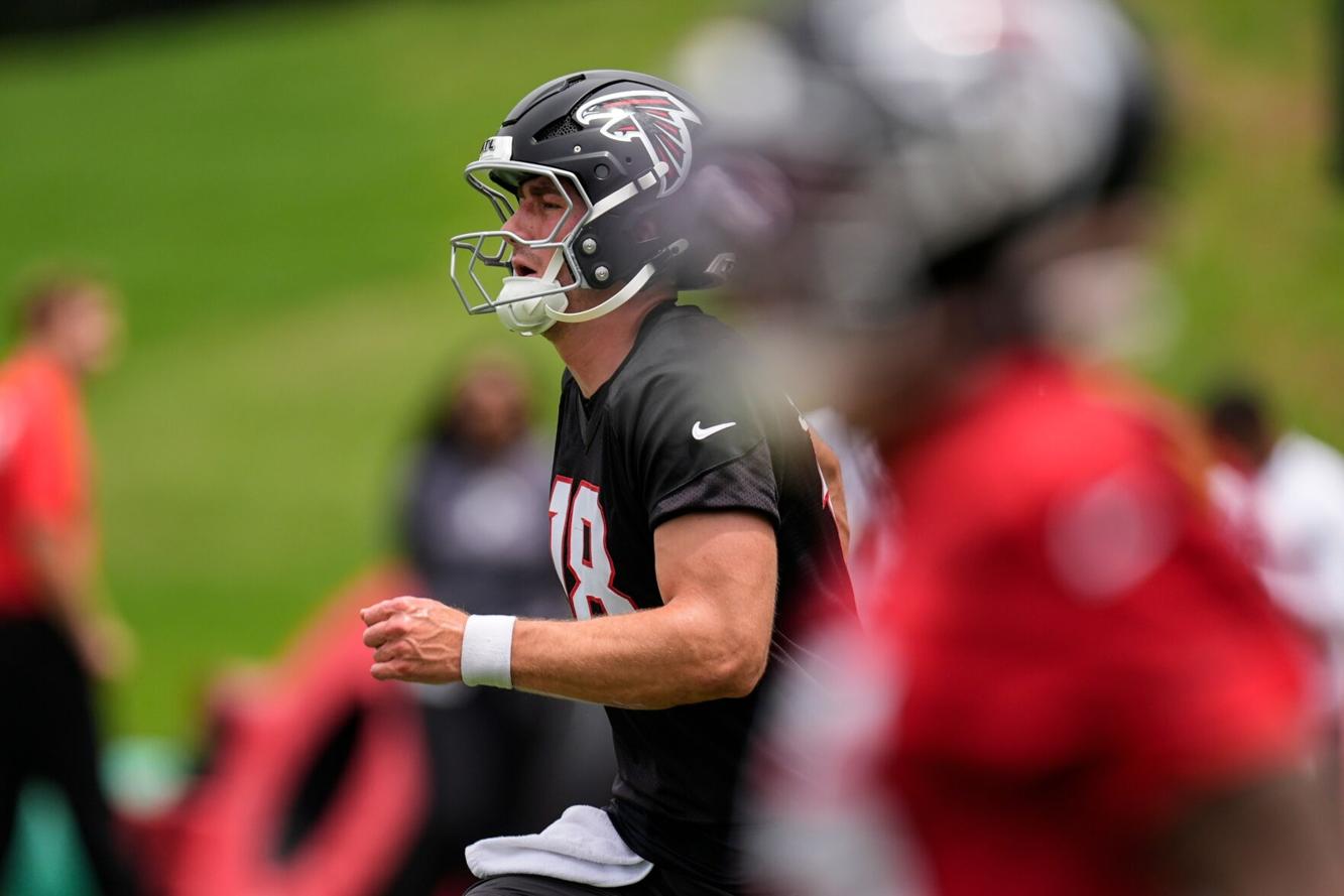 Falcons Football | National Sports | hjnews.com