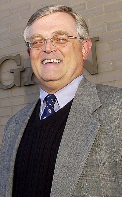 Former Logan mayor Doug Thompson files for city council seat | News ...